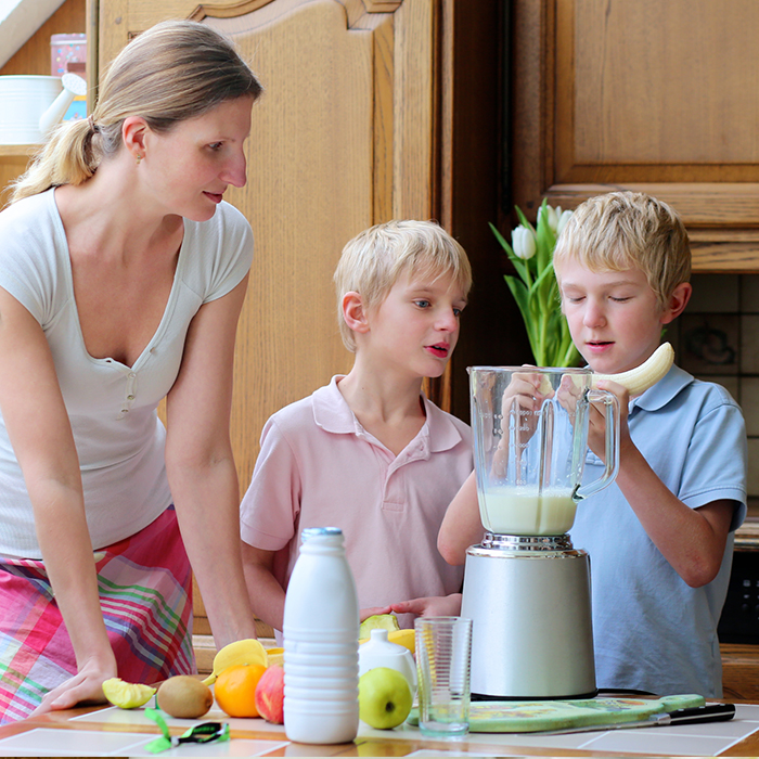 Bring the New DGAs to Life with Food, Family, Friends and FUN! | U.S. Dairy