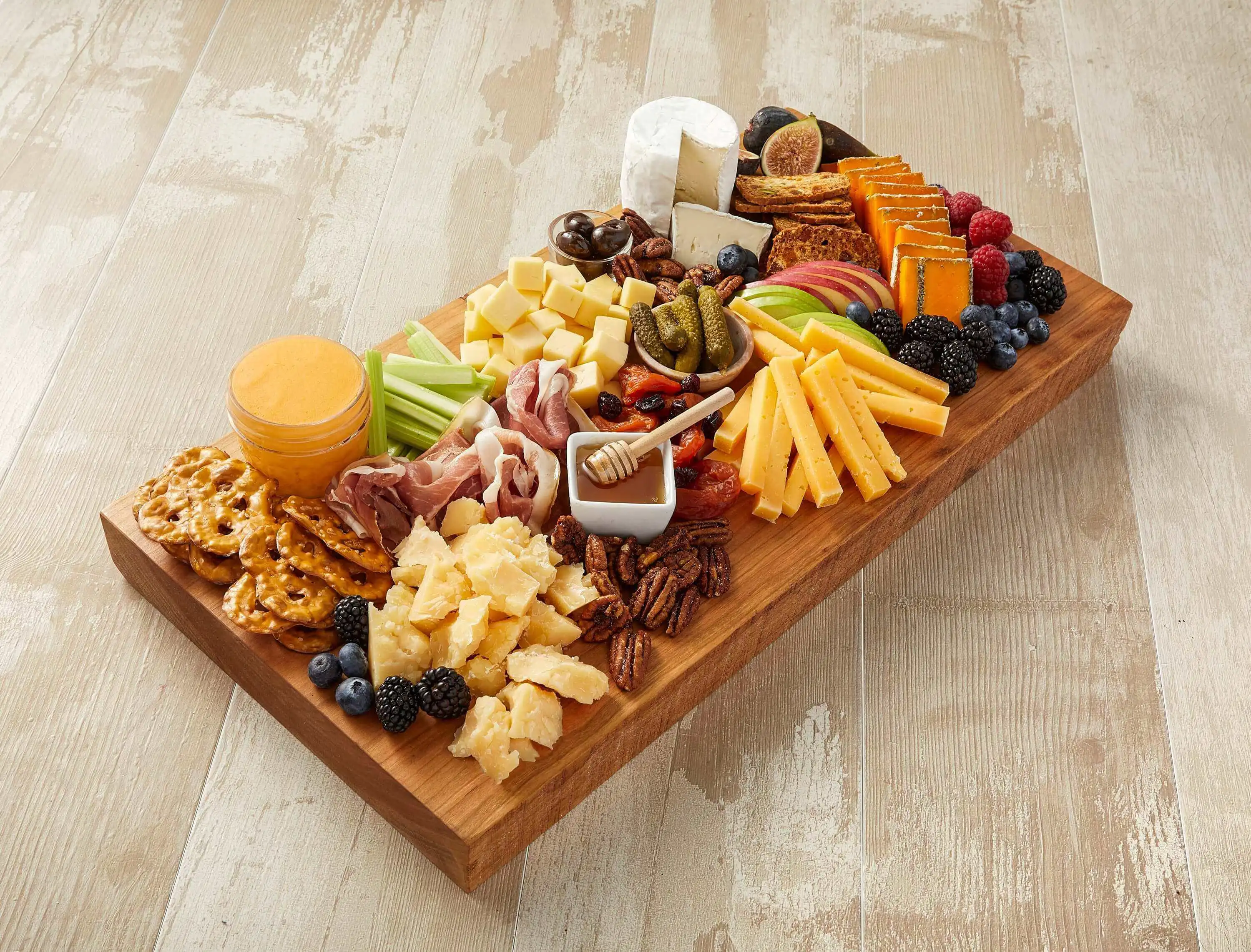 How to Make a Cheese Board | U.S. Dairy